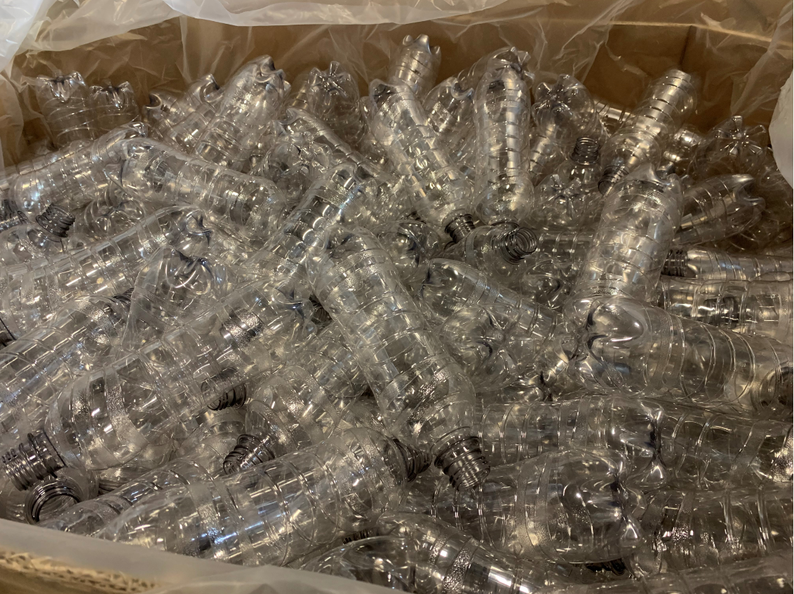 Refresco provides bottles for hand sanitizers | Refresco